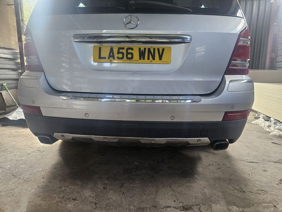 Задна броня за Мерцедес Gl Гл х164 гр. Дряново • OLX.bg