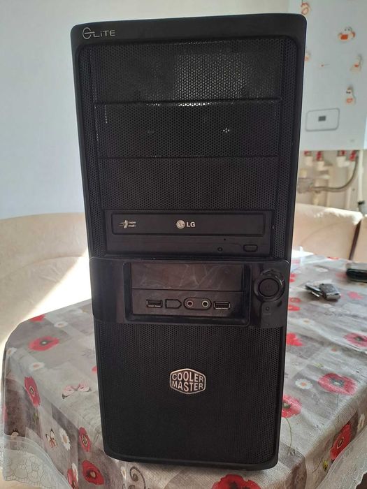 Sistem Desktop PC cu i7 8700 , 16 gb ram , ssd 1 tb -nou Iasi • OLX.ro
