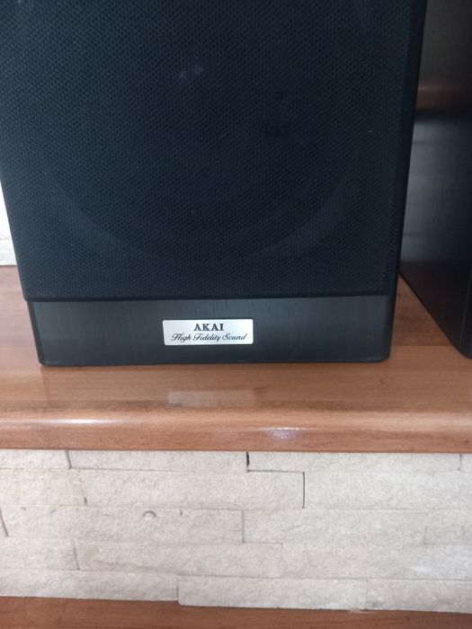 Boxe Akai SR-H670 Arad • OLX.ro