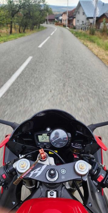 Yamaha YZF R1 RN09 Baia Mare • OLX.ro