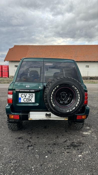 Nissan Patrol Y61 2.8 Catalina • OLX.ro