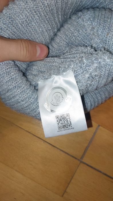 Căciulă moncler noua Bucuresti Sectorul 6 • OLX.ro