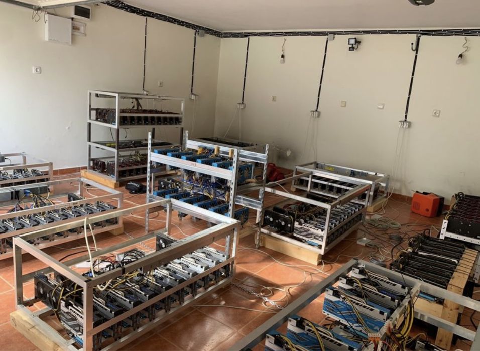 Майнинг ферма, ригове 5 гигахаша/ Mining Farm, rigs 5GH гр. София м-т ...