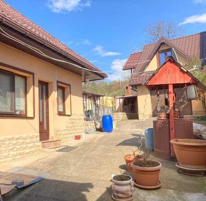 Vand casa in Bungard, la 7 km distanta de Sibiu, in Comuna Selimbar ...