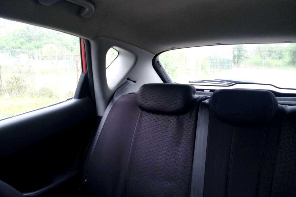 Vand auto Hyundai I30 Otelu Rosu • OLX.ro