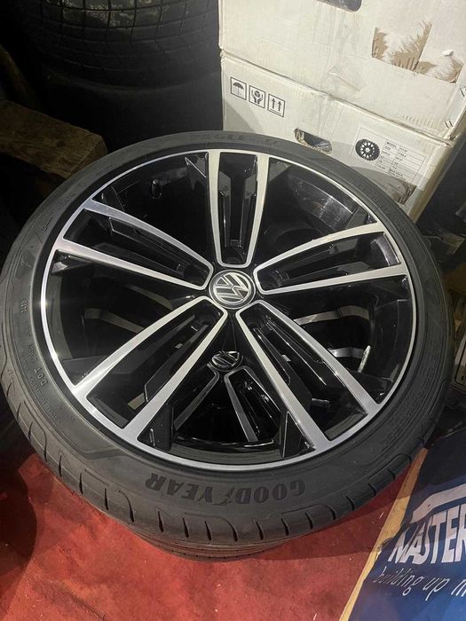 Roti OEM Jante Anvelope Vara Vw Golf GTI GTD Audi A3 S3 RS3 225/40 R18 ...