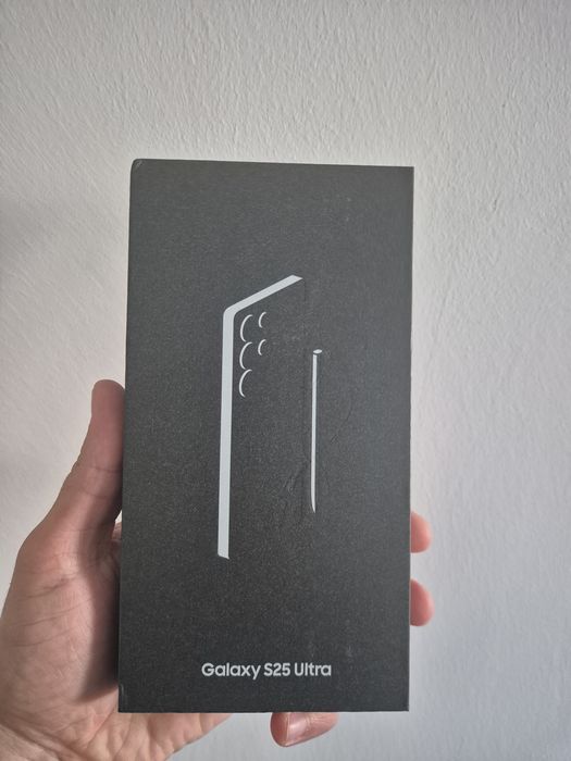Samsung Galaxy s25 ultra nou Bucuresti Sectorul 4 • OLX.ro