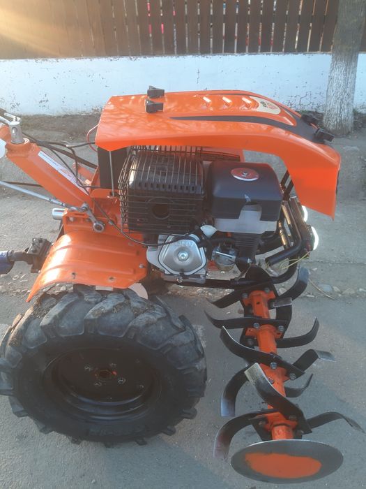 Motosapa RURIS 918K, 18 CP, 4 timpi, 1 Decembrie • OLX.ro