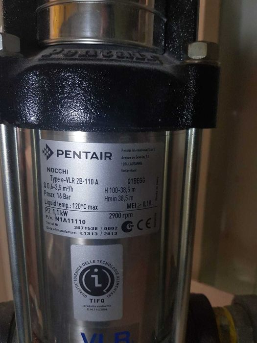 Pompa multietajata verticala pentru apa calda Caracal • OLX.ro