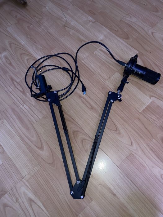 Dau microfon si camera Drobeta-Turnu Severin • OLX.ro