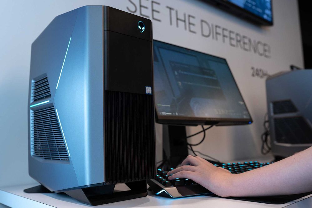 Alienware Aurora R7 Gaming PC Desktop ***SCHIMB CU LAPTOP sau 2500 lei ...