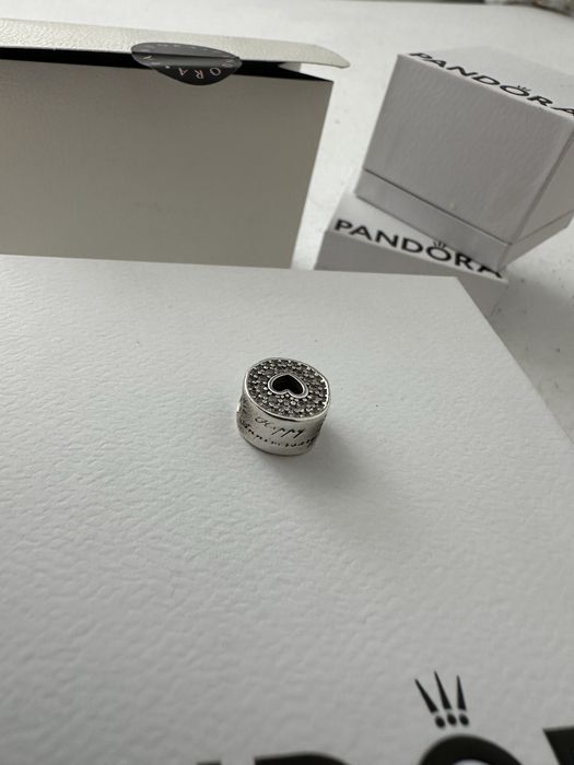 Talisman Pandorq Happy Anniversary Catelu • OLX.ro