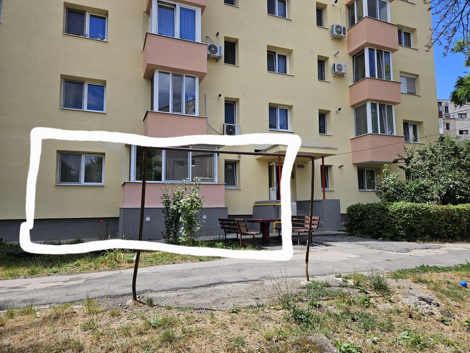 Vând ap. 2 camere semidecomandat, parter, 36 m² + balcon + beci DEVA ...