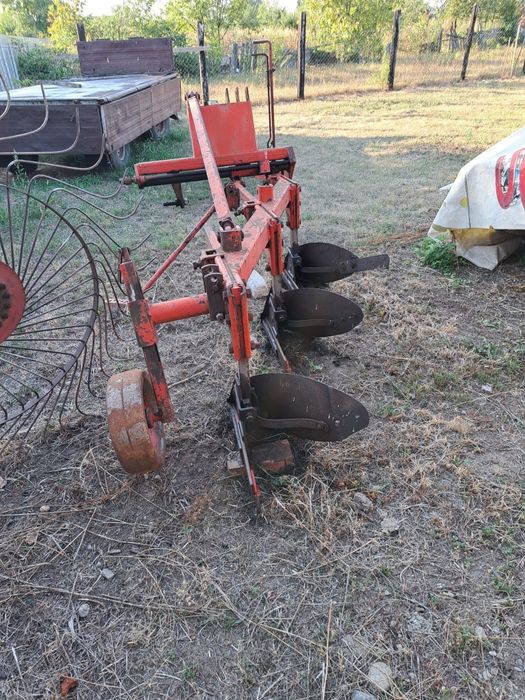 Utilaje agricole tractor disc plug combinator Savinesti • OLX.ro