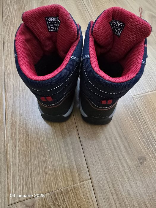 Ghete Geox nr 28 copii în stare excelenta Campina • OLX.ro