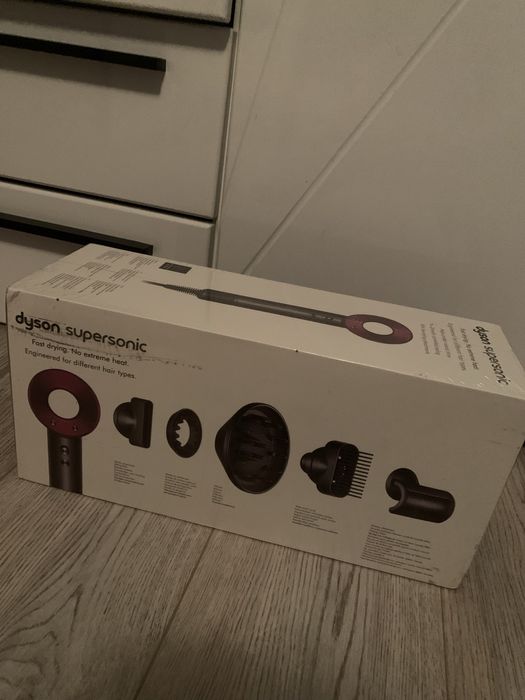 Feon Dyson Supersonic Hasdat • OLX.ro