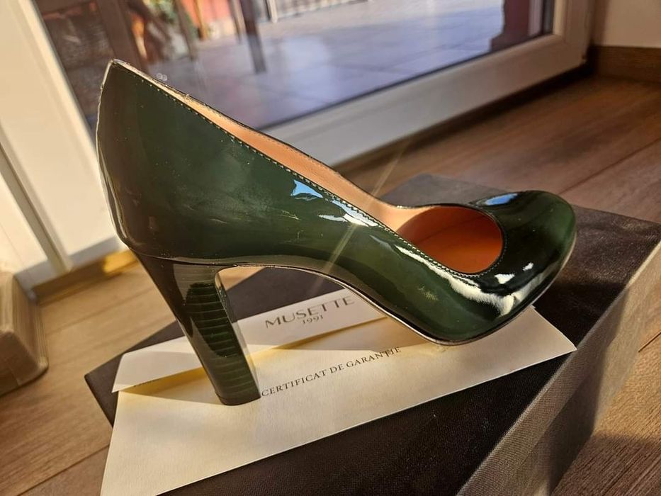 Pantofi de lac Musette 37 1/2 Bucuresti Sectorul 5 • OLX.ro