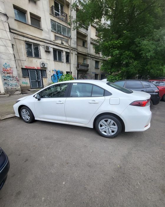 Închirieri masini electrice si Hybrid Toyota corolla 2024 Bucuresti ...