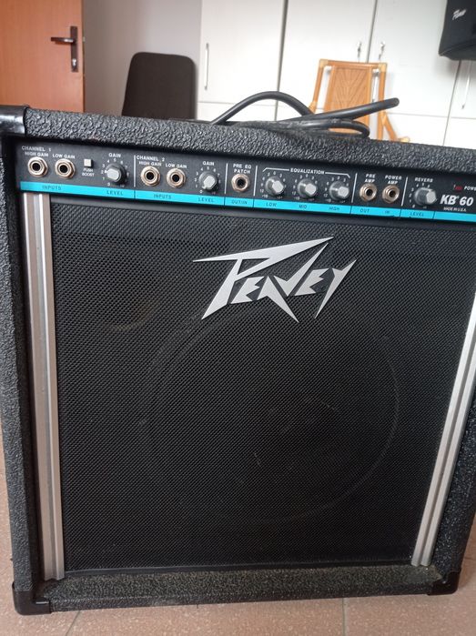 Peavey KB 60 stație compactă Zalau • OLX.ro
