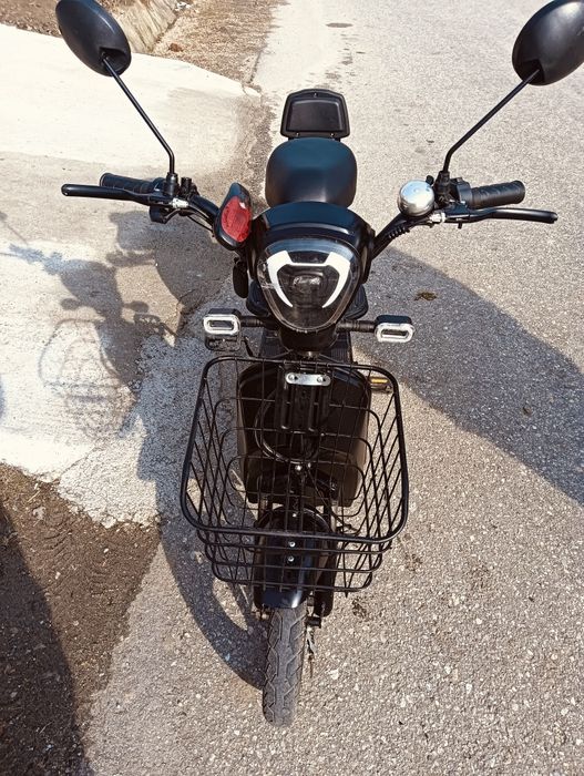 Scuter electric cu pedale Fundata • OLX.ro