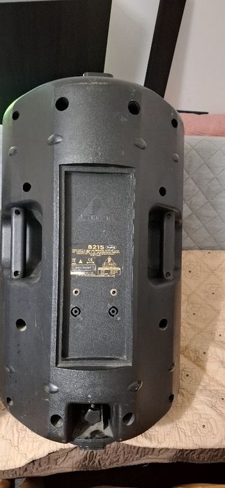 Boxă behringer 15 inch (electro voice ,dynacord ,fbt,rcf beyma ...