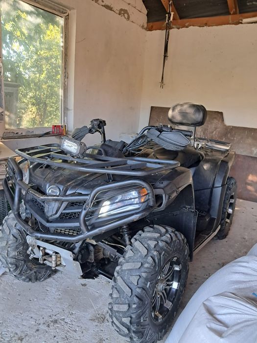 Vand CF moto 450l Caluseri • OLX.ro