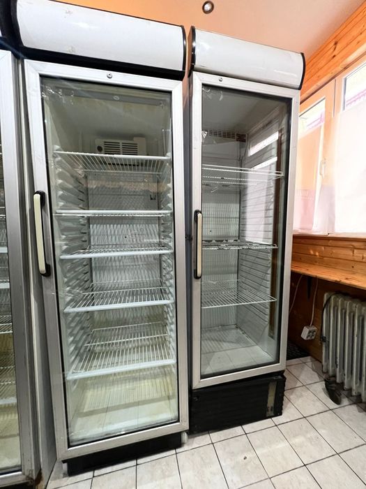 Frigidere Comerț Sinaia • OLX.ro