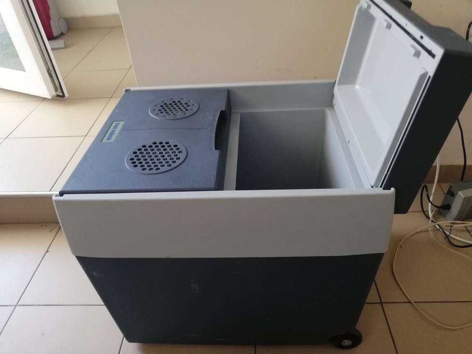 Lada frigorifica Mobicool W48 12V/230V camping Bucuresti Sectorul 1 ...