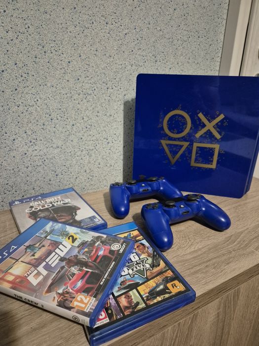 Playstation 4 limited blue edition гр. София Сухата река • OLX.bg