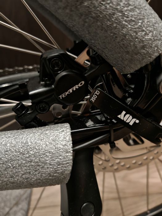 Bicicleta Electrica Devron 28427 - 28 Inch,, Negru mat Cluj-Napoca • OLX.ro