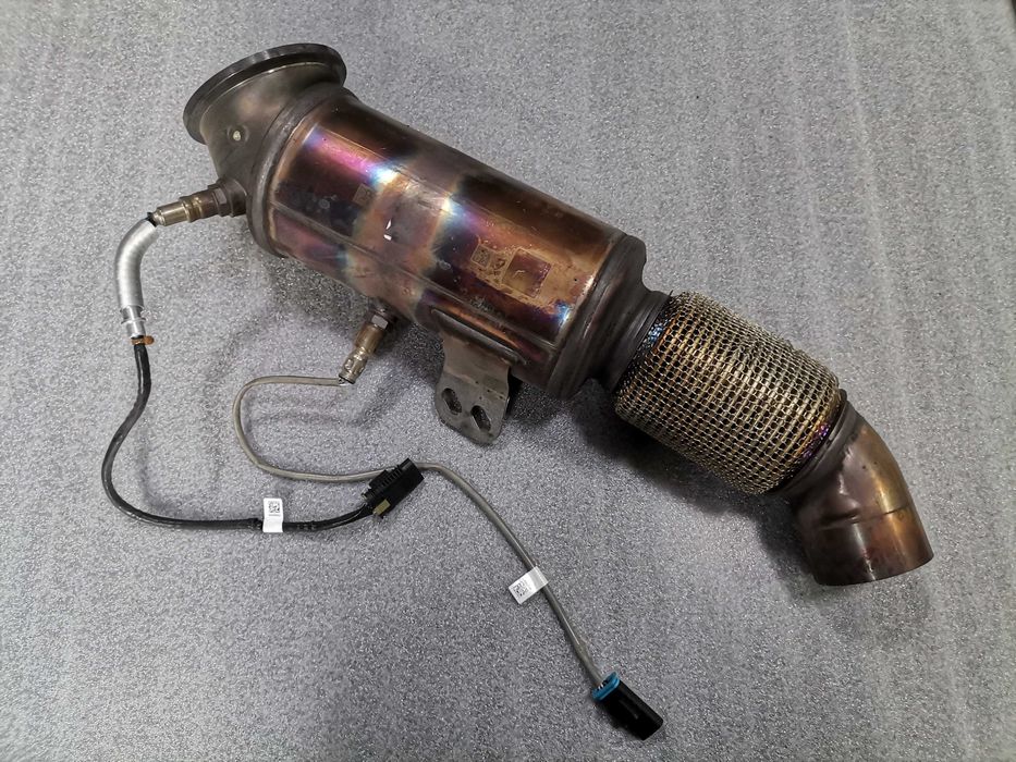 OE Катализатор OPF BMW 40i M40i B58 G20 G22 G30 G11 G05 86/53701 гр ...