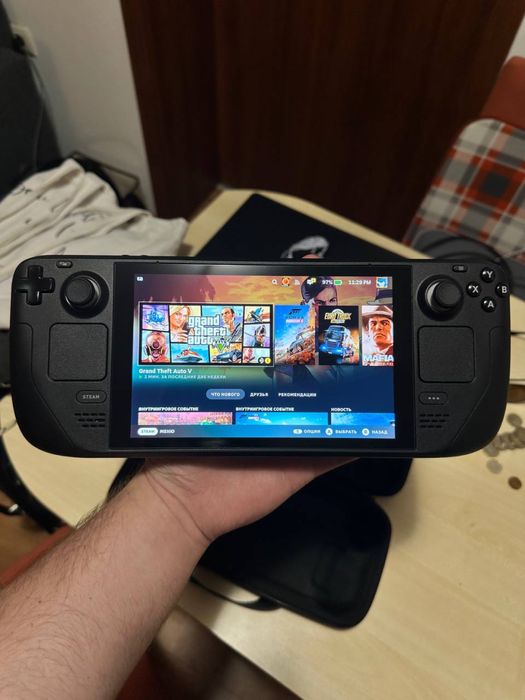 Продавам Steam Deck 64 GB + MicroSD 512 GB гр. Банско • OLX.bg
