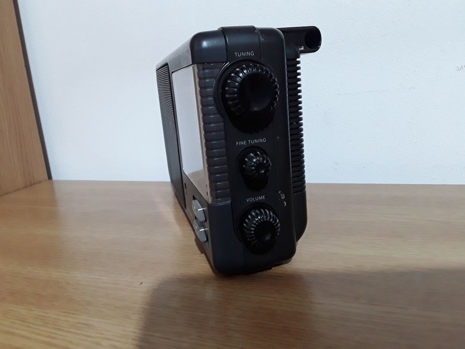 Radio philips model vechi pentru colecție. Bucuresti Sectorul 5 • OLX.ro