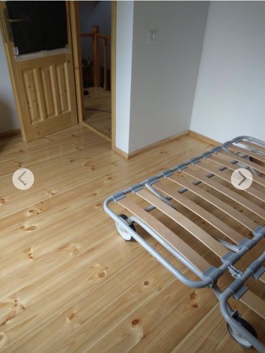 Dusumea interior lemn pin nordic Toplita • OLX.ro