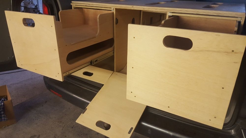 Трансформации на пикапи и бусове в Мини Кемпер гр Бургас Банево • Olx Bg