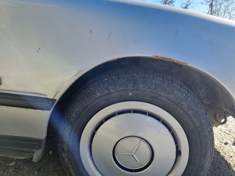 Dric Mercedes w124 Lespezi • OLX.ro