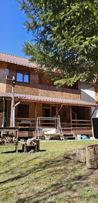 Vând casa de vacanta com.Malaia, sat Ciunget Ciungetu • OLX.ro