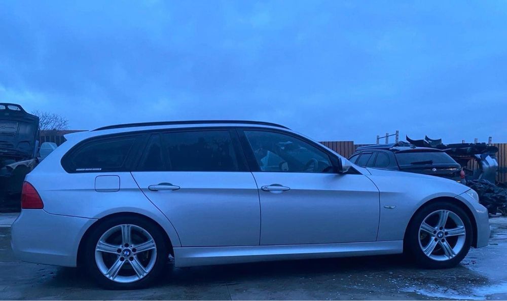 Dezmembrez BMW 320d M Pack Edition E91 LCi Recaro incalzit,stopuri led Suceava • OLX.ro