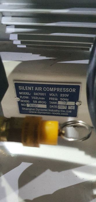 Vand compresor stomatologie. Osorhei • OLX.ro