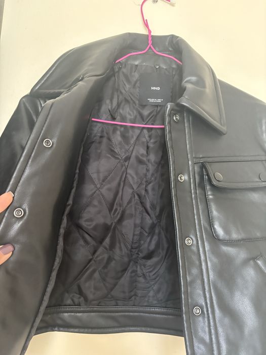 Кожено яке Mango гр. Бургас Изгрев • OLX.bg