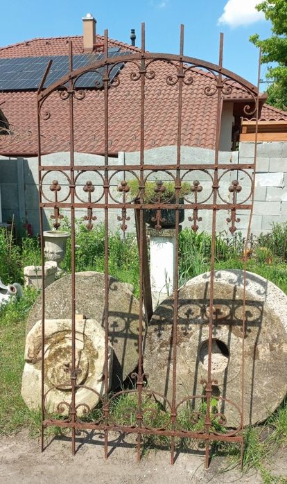 Panouri fier forjat antic Cluj-Napoca • OLX.ro