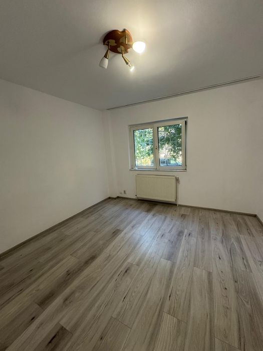 Apartament 4 camere Crangasi Bucuresti Sectorul 6 • OLX.ro