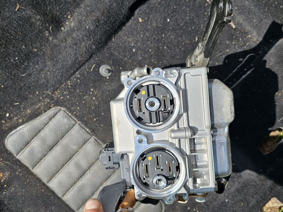 Invertor convertizor mercedes w213 w205 nou A2139003333 hybrid ...