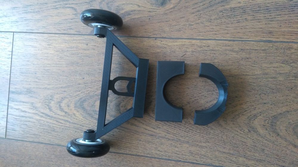 Suport cu roti pentru pozitie verticala trotineta XiaoMi m365 Bucuresti ...