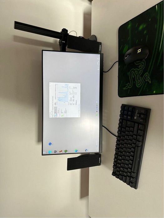 Monitor huawei cu stand de birou și cel original Gaesti • OLX.ro