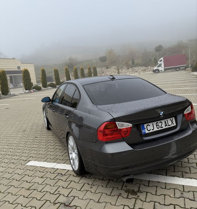 Vand Bmw E90 320i Arad • OLX.ro