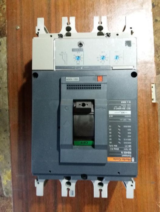 Автоматические выключатели Compact NS400N 400А - Автоматические ...