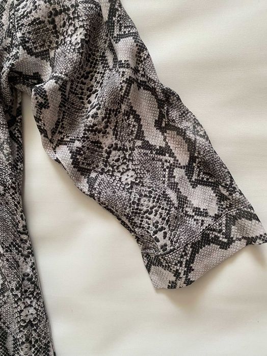 Rochie Zara, lunga, marimea XS Satu Mare • OLX.ro