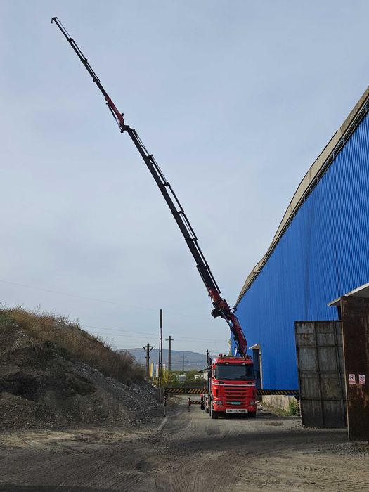 Inchiriez Camion Macara 30 T Manitou, Nacela 46m , Macara 220 Tone Deva ...