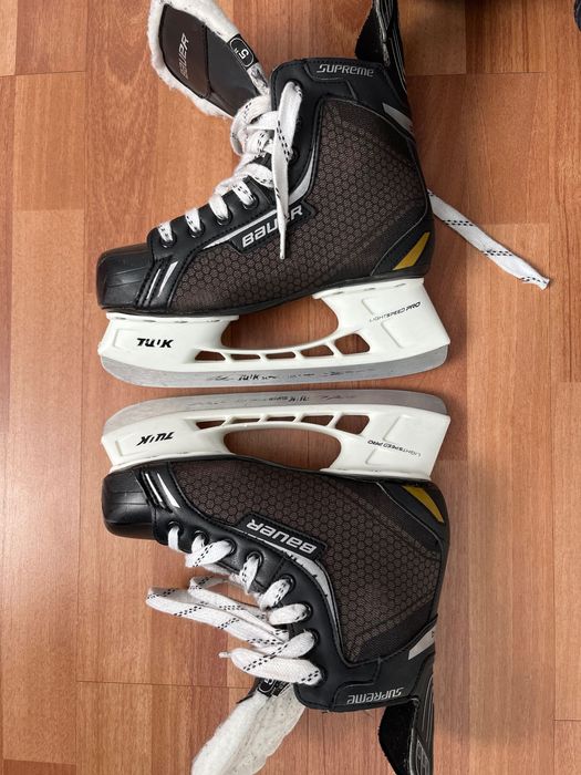Patine BAUER SUPREME LightSpeed PRO 38,5 Bucuresti Sectorul 1 • OLX.ro